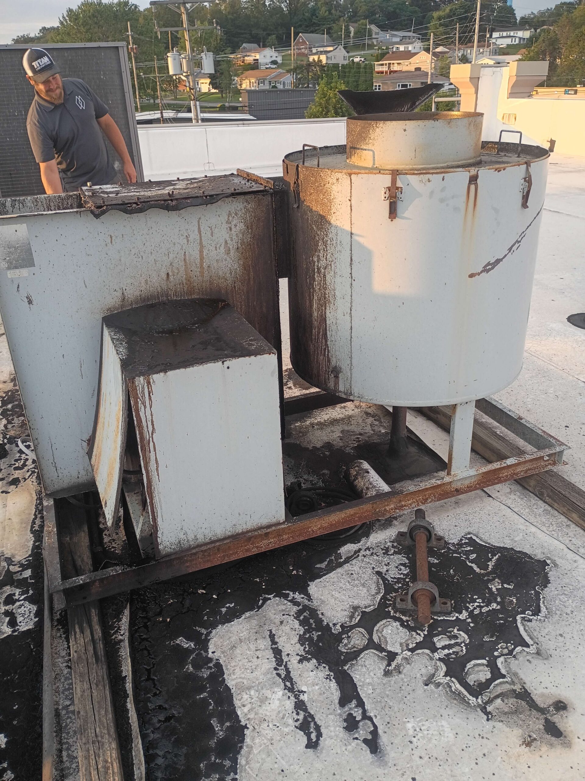 Rooftop Grease Containment Systems | Reflections Hood Cleaning